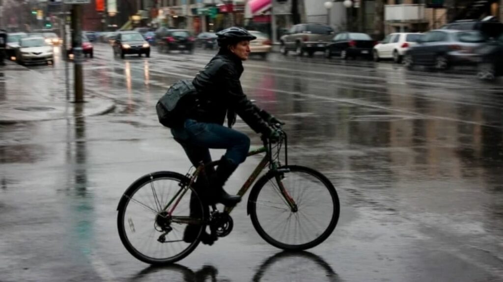 Riding in the Rain: Tips for a Safer and More Enjoyable Ride